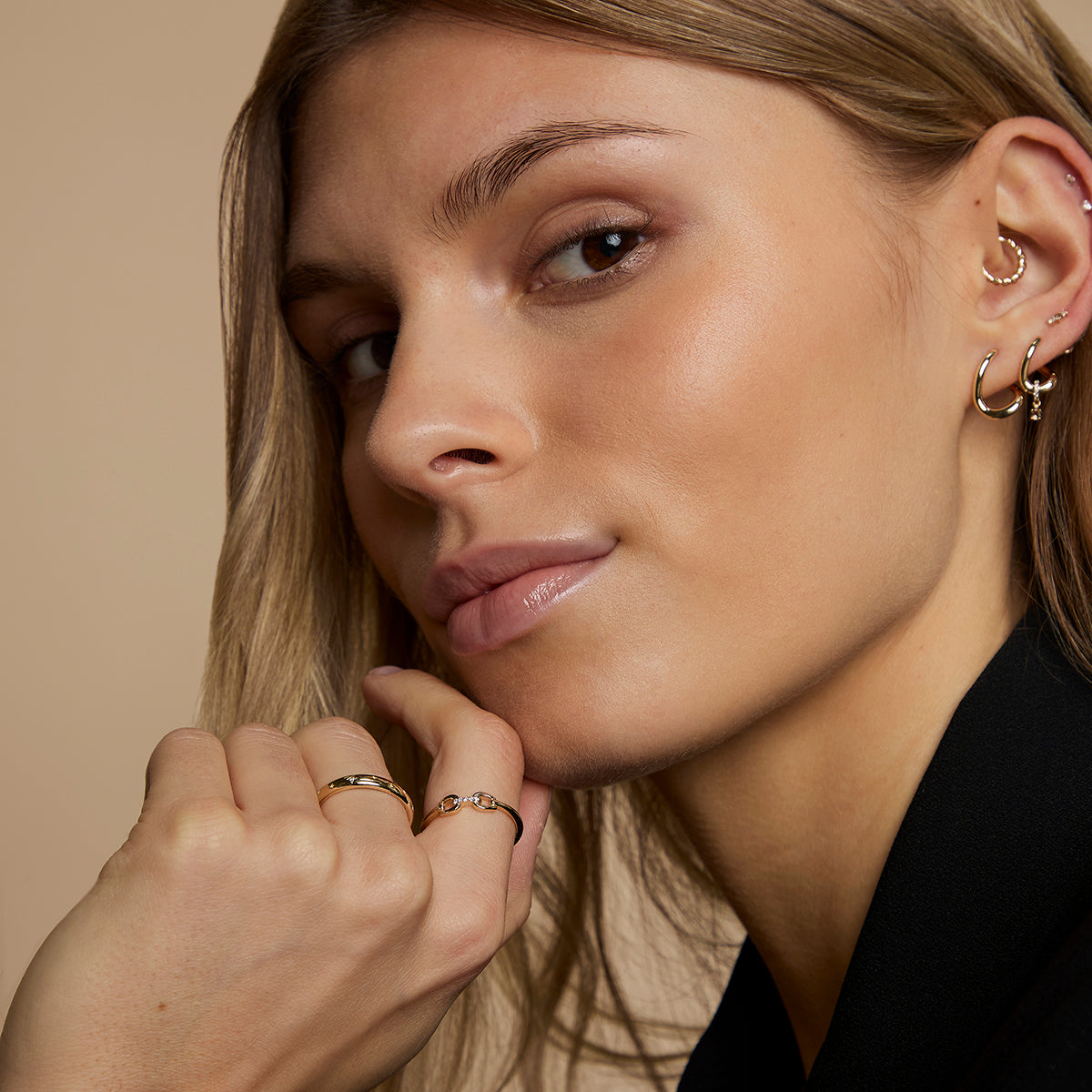 Diamond Hardware Ring in Solid Gold | Astrid & Miyu